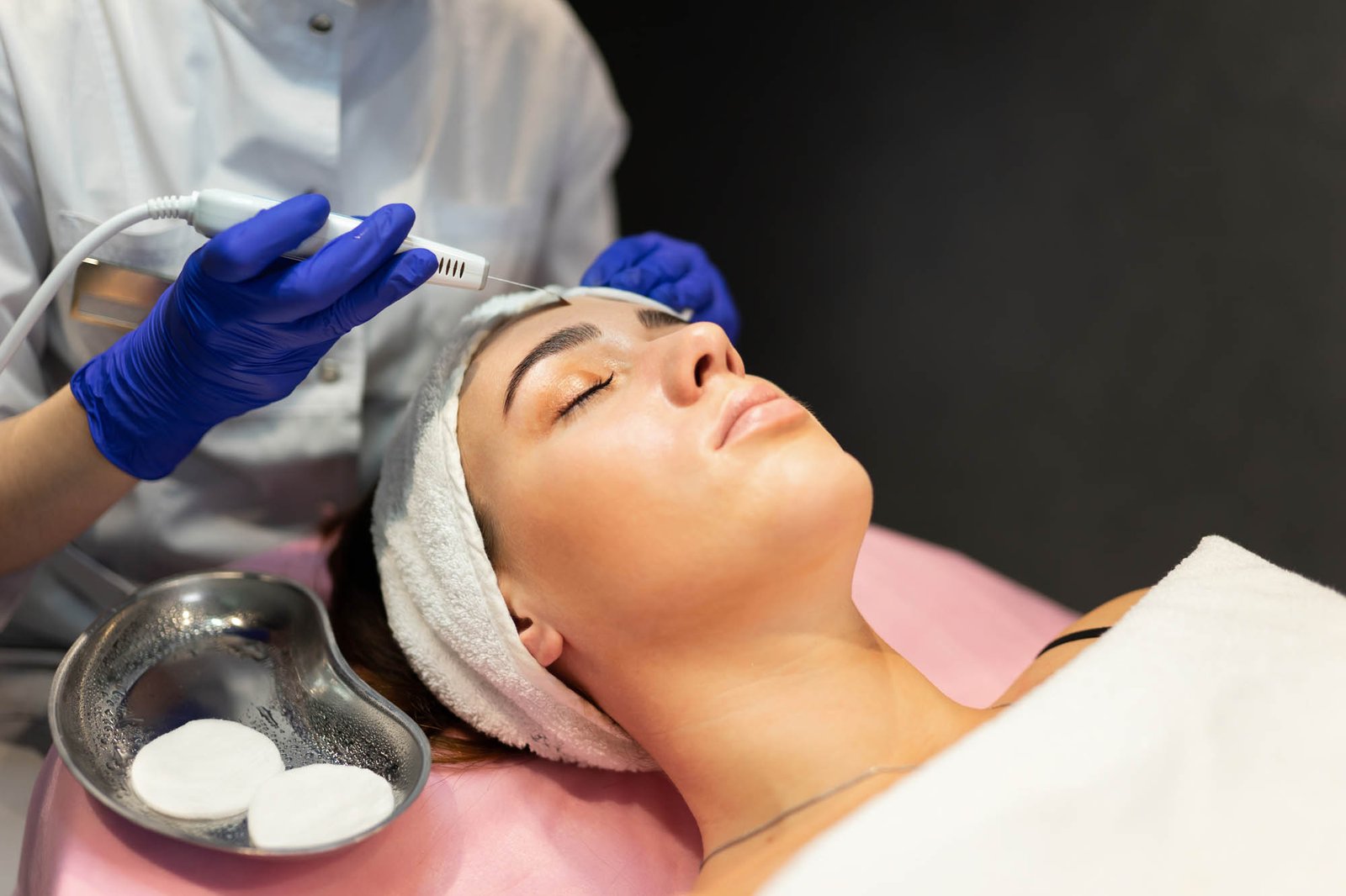 MEDICAL SPA THERAPEUTIC HEAT FACIAL - New Beauty Med Spa